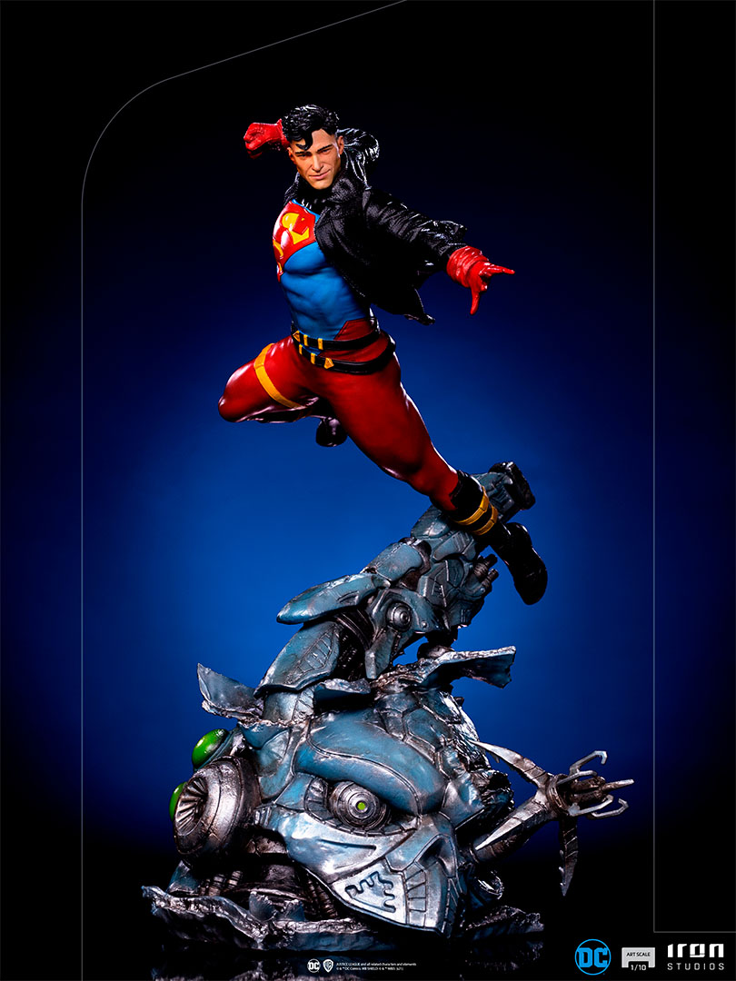 Iron Studios Announces Superboy Deluxe 1:10 Art Scale Statue
